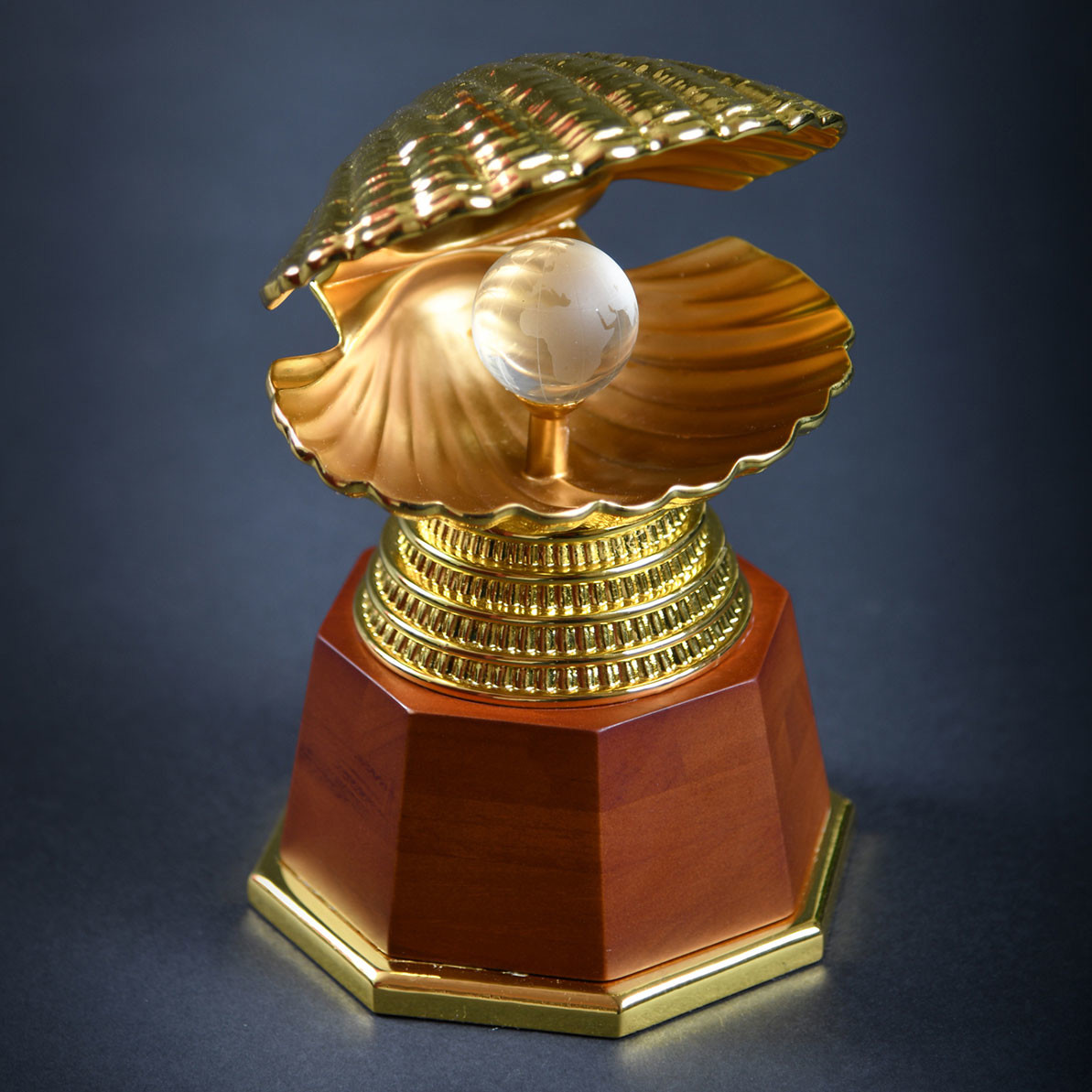 Golden Pearl Monument